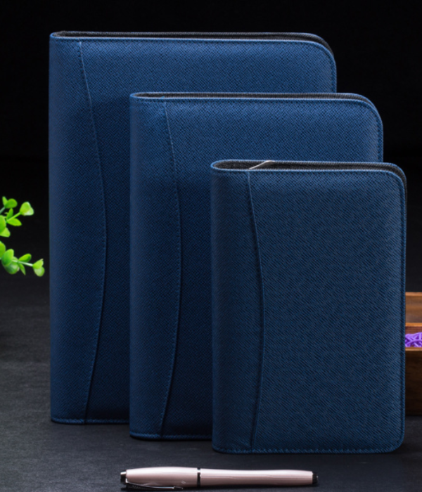 Zipper notebook customization with calculator